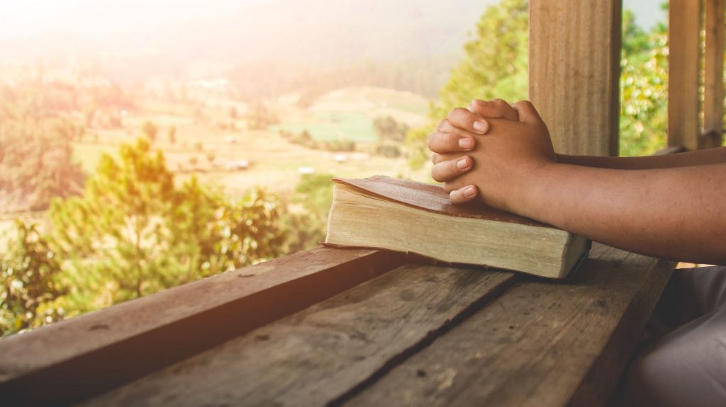 THE PRIVILEGE AND POWER OF MORNING PRAYER - TruthInk Publications